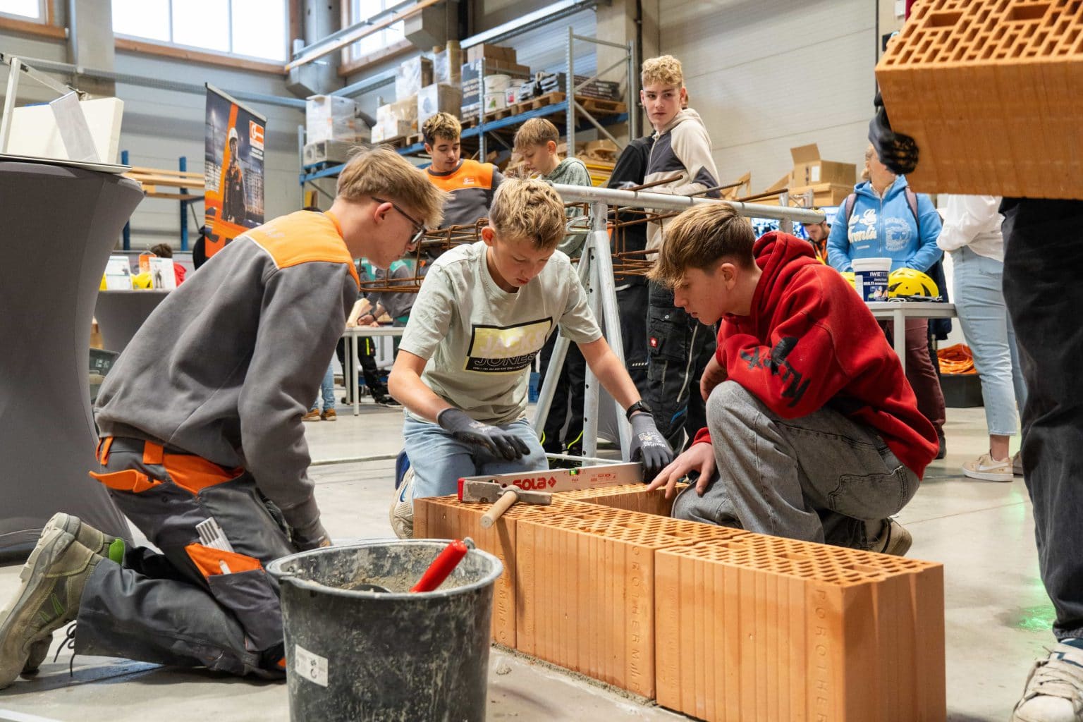 Lehre bei Leyrer + Graf entdecken - Bau.Erlebnis.Tag 2025 | Lehre bei ...